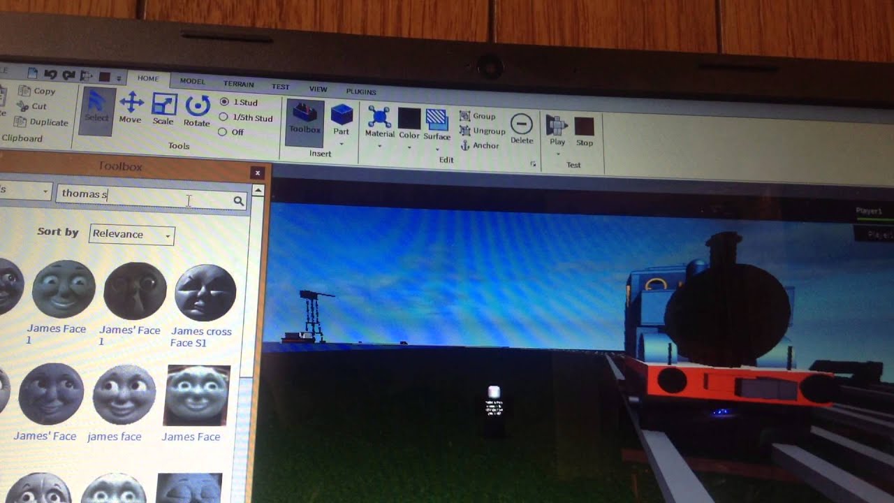 Thomas roblox friend pilot - YouTube