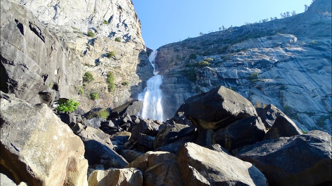 Wapama Falls Hike Yosemite National Park 4K - YouTube