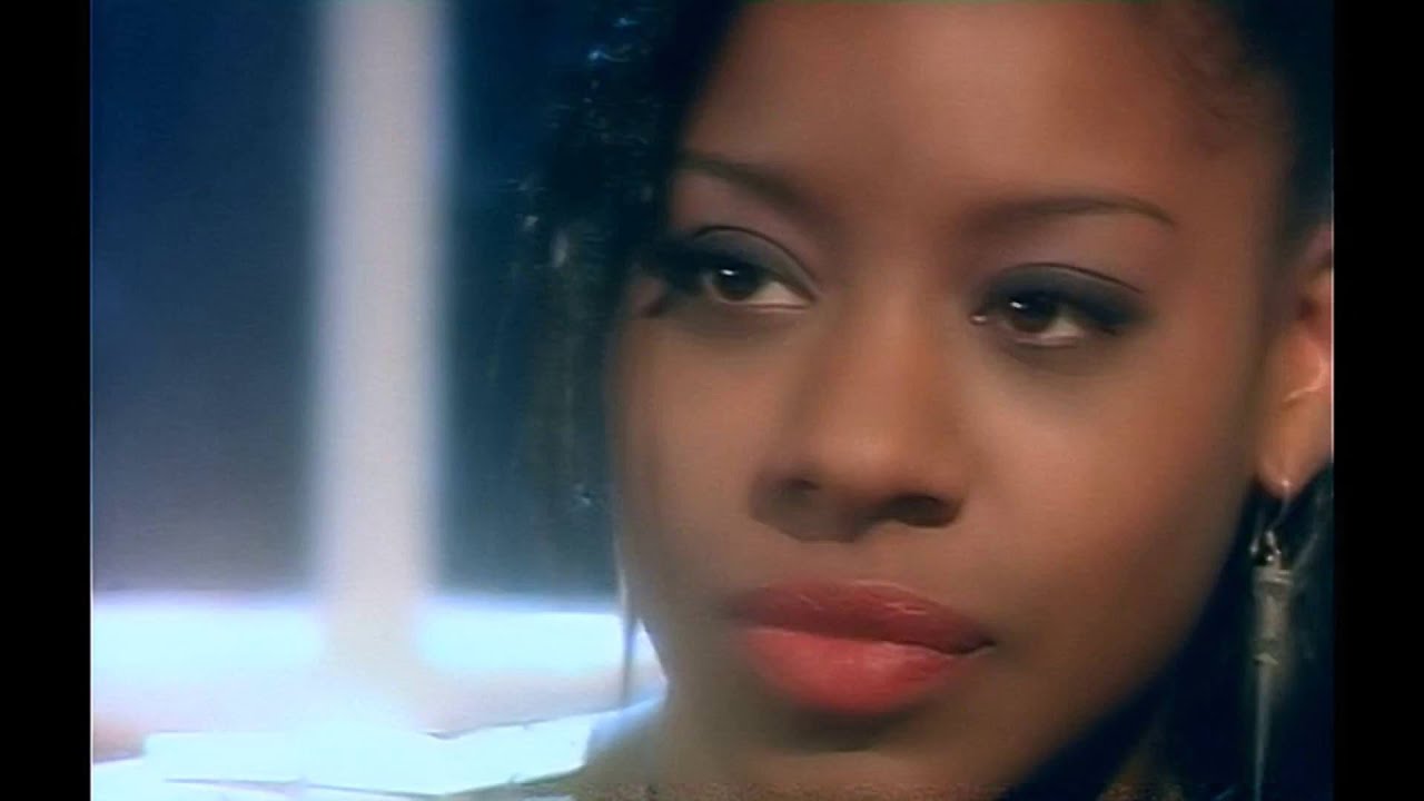 Black Eyed Beat - Mr. Humps - YouTube