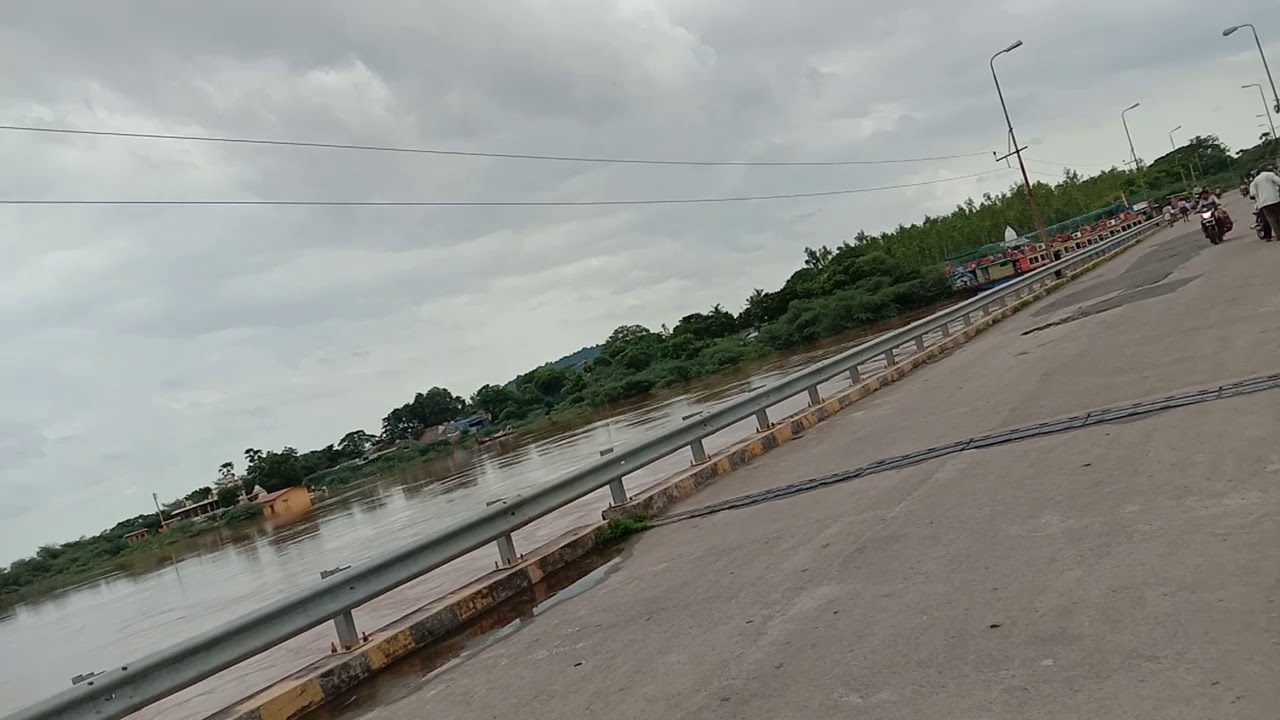 Kunavaram sabari godavari - YouTube