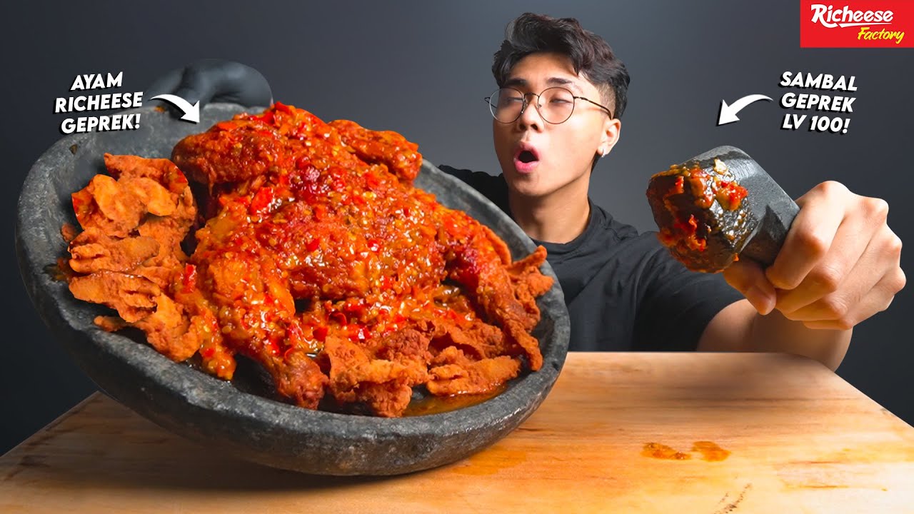 KAPOK!! MUKBANG AYAM UTUH RICHEESE GEPREK + KULIT SAMBAL RAWIT LVL 100 ...
