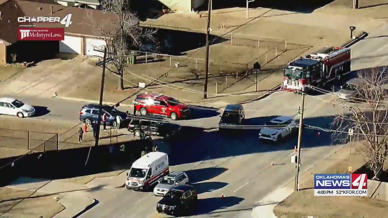 School bus crash in Yukon - YouTube