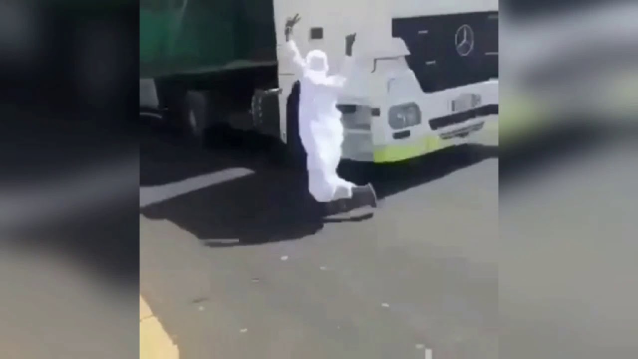 INSANE SAUDI SHEIKH JUMP IN FRONT OF TRUCK / SHEIKH'S STUNT VIDEO MOST ...