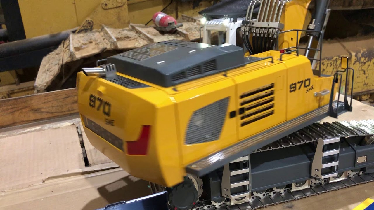 Review on Kabolite 970 excavator - YouTube