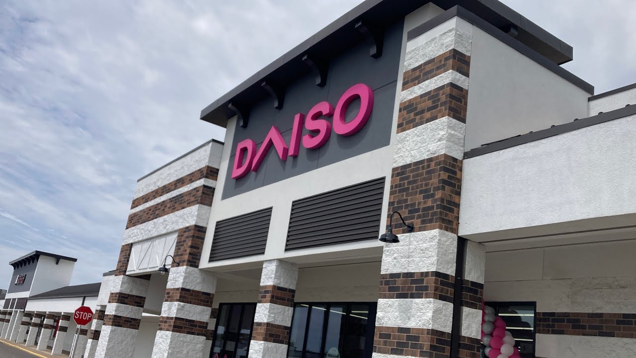 Store Tour: Daiso Maplewood, MN - YouTube