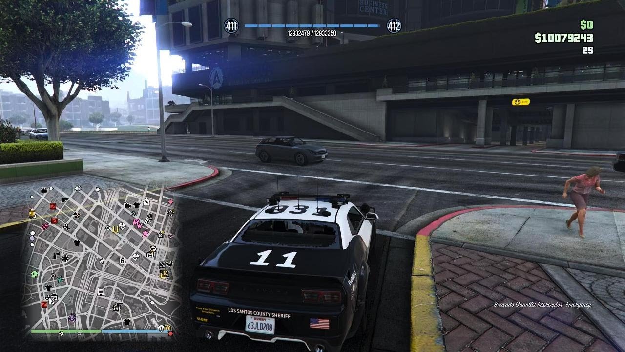 Grand Theft Auto V RP Cop vs Alien Runner Ps5 - YouTube