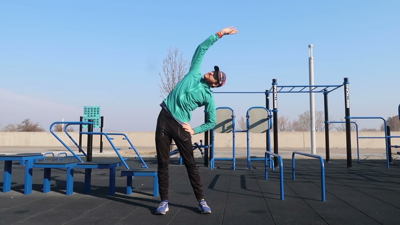 Side Bends | Dynamic Pre-Workout Warm-Up - YouTube