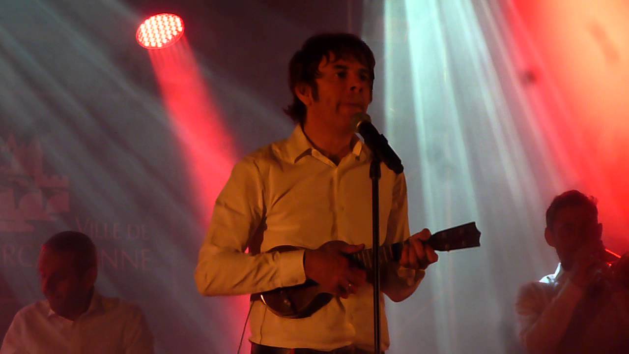 Thomas Fersen - ‘Le Chat Botté’ @ Place Carnot, Carcassonne 12 Jul 14 ...