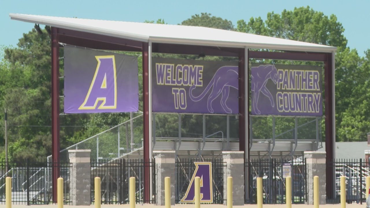 Ashdown High student accepted to Ivy League university - YouTube