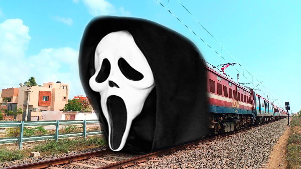 Khatarnak Ghost Face Train Very Danger Video - bhutiya train bhutiya ...