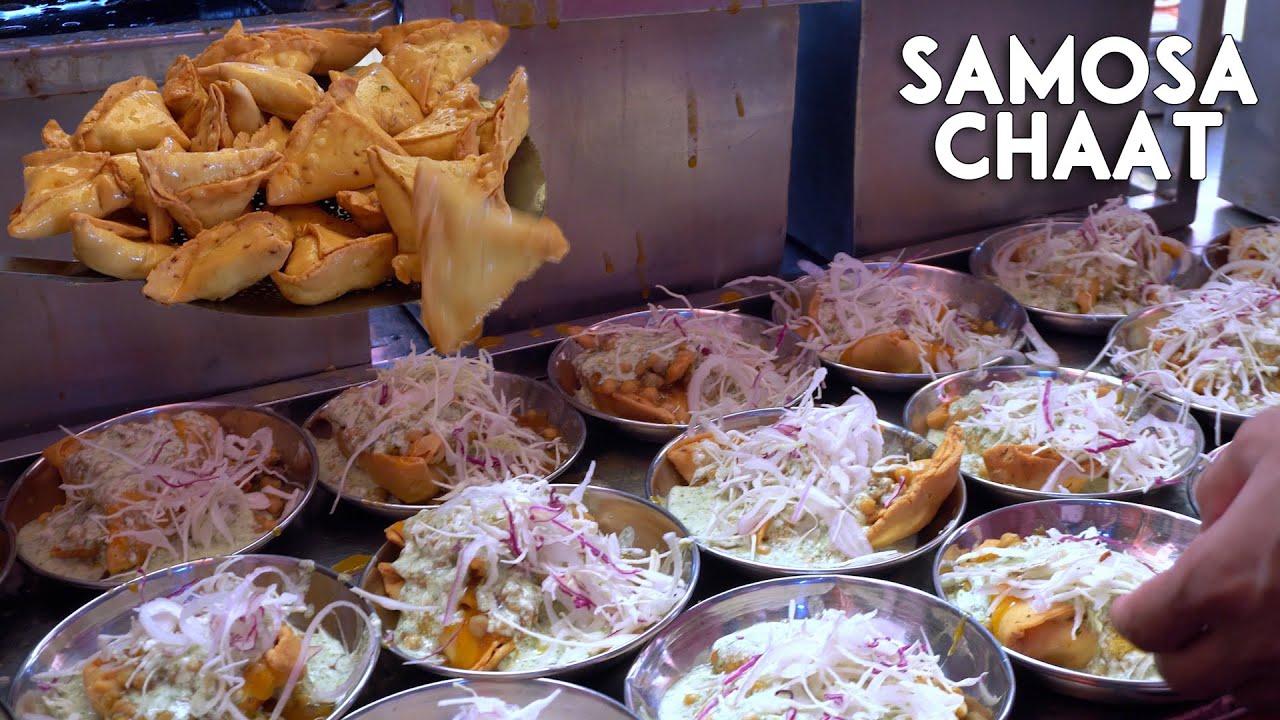 Samosa Chaat | Famous Samosa Chaat of Lahore | Sheikh g samosa | Lahore ...