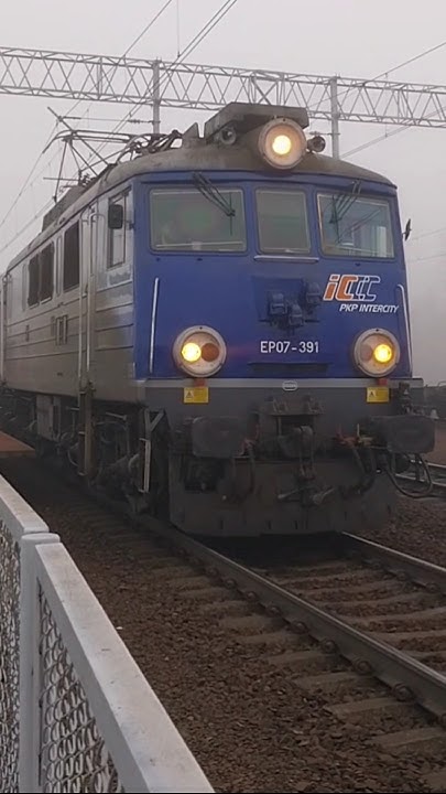 Odjazd IC PODLASIAK z EP07-391 na stacji Nowy Tomyśl + miły maszynista #pkp #train #kolej #ep07 ...