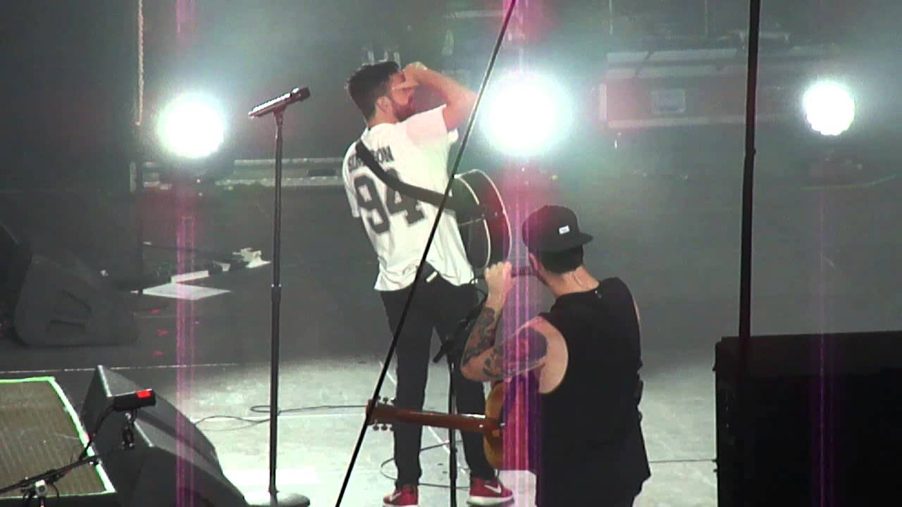 Happy Birthday Jeremy - ADTR, Melbourne 2015 - YouTube