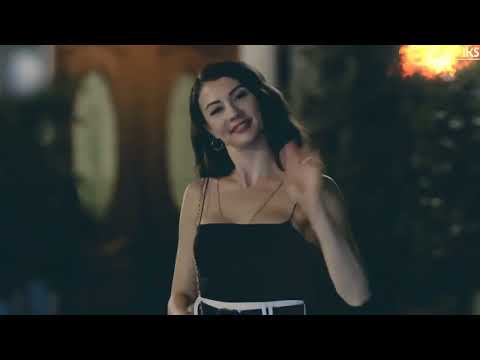 Burcu özberk bacak göğüs kalça frikik muhteşem