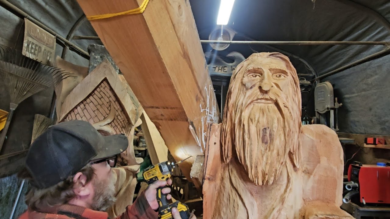 The Wizard, Carving a hand & Adding on a arm. - YouTube