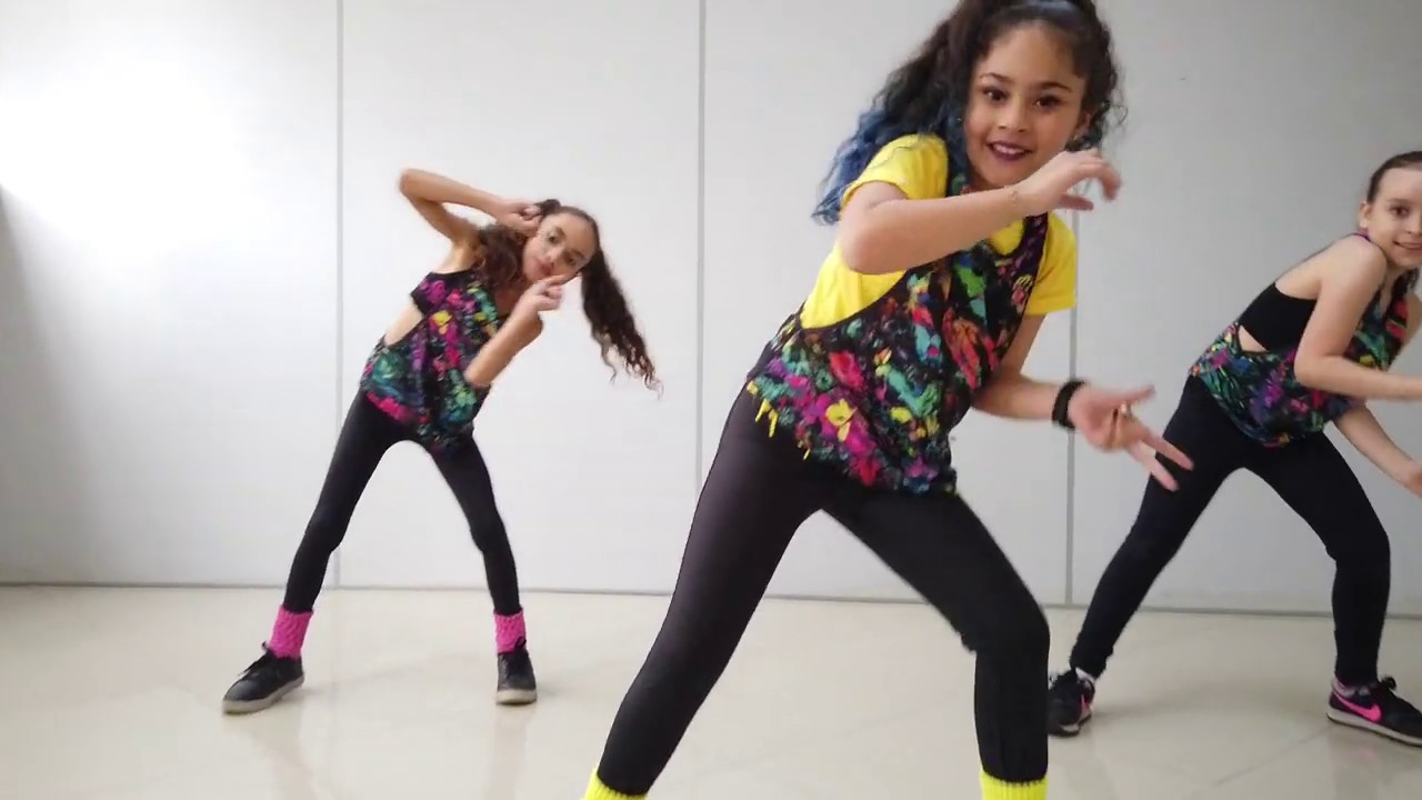 Soy Yo - Bomba Estéreo | CIASHOW KIDS - Coreografia - YouTube