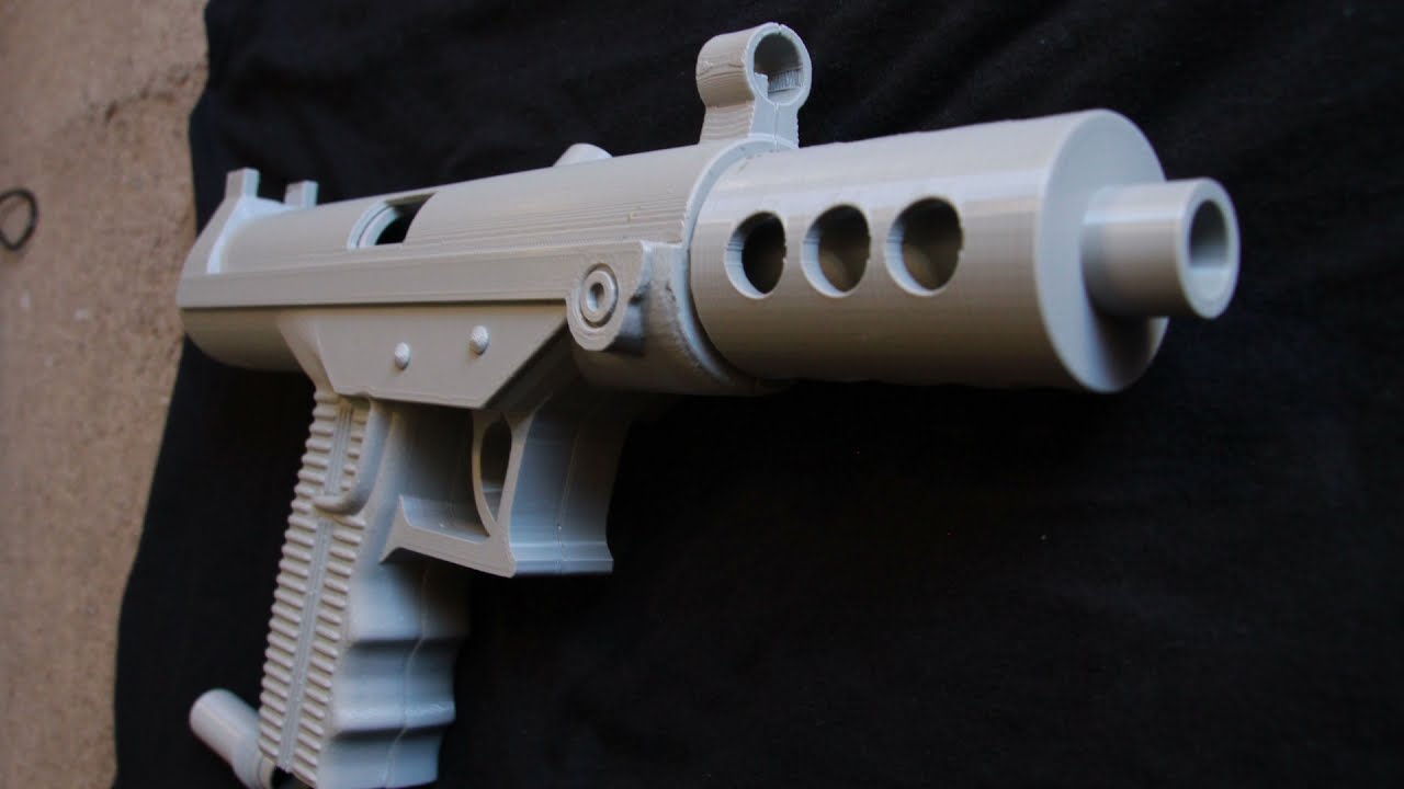 Total Recall (1990) Customized Claridge Hi-Tec S9. Replica model - YouTube