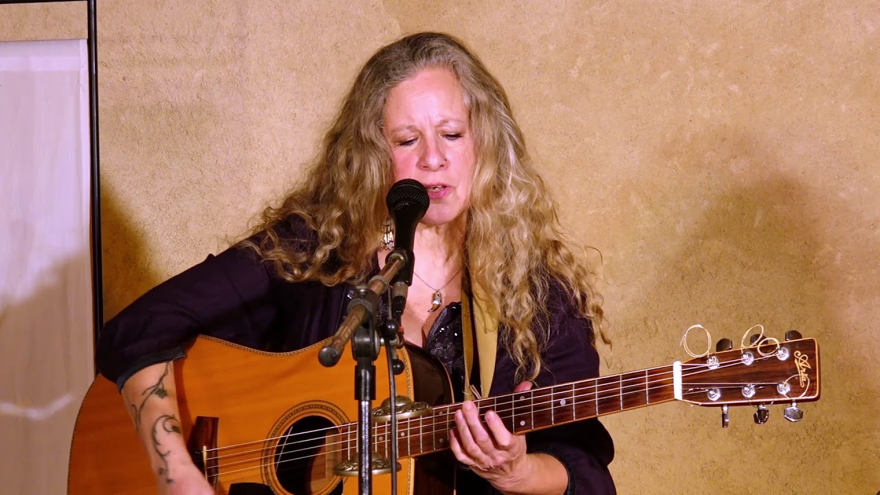 Zuni's Song by Shafra (Sharon Evans & Franck Perrolle) - YouTube