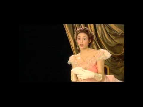 Latest Celebrity Gossip - Emmy Rossum Kisses and Tells on the Set of Phantom of the Opera