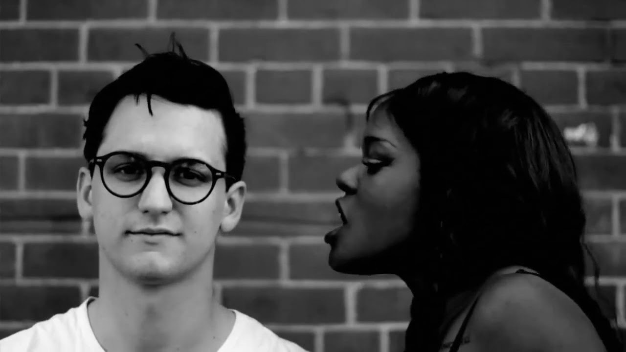 AZEALIA BANKS 212 FT LAZY JAY - YouTube