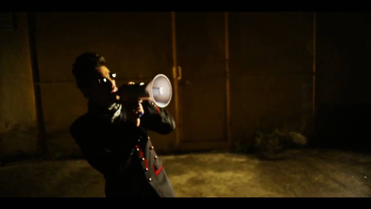 D'ZRT - Feeling (Video Oficial) - YouTube