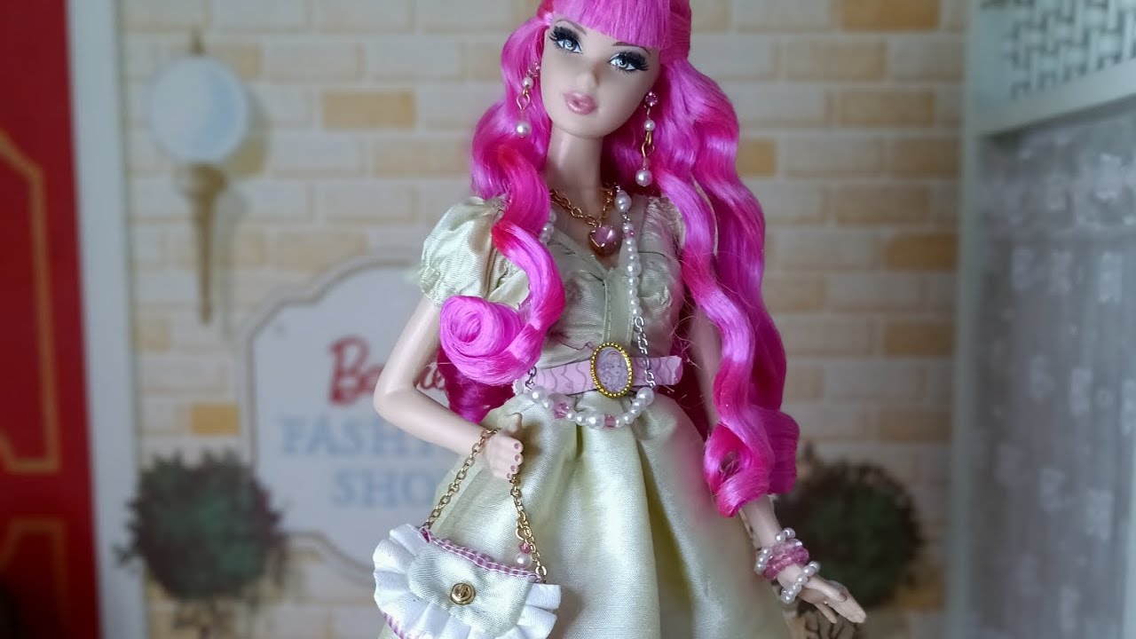 Tarina Tarantino Barbie doll review - YouTube