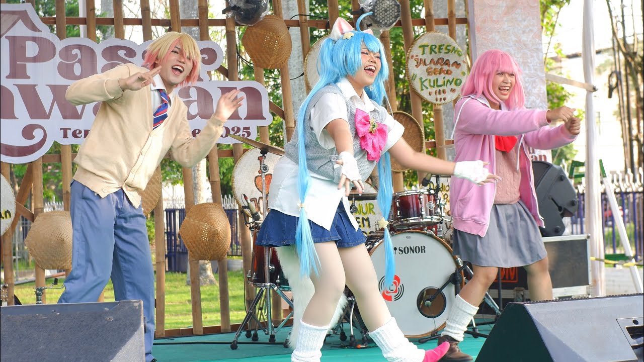 [DANCE COVER] Opera! Space Opera! @ Old Market Matsuri (11/07/2025 ...
