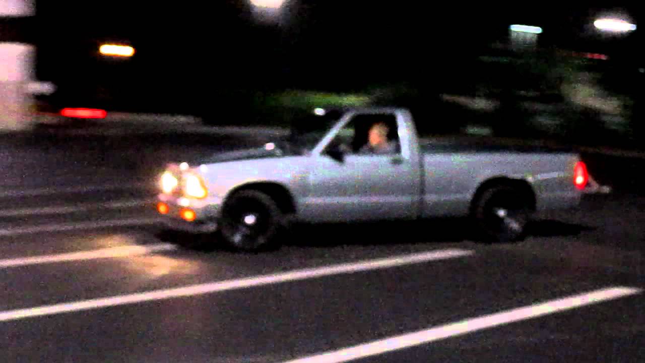 s10 drifting around - YouTube