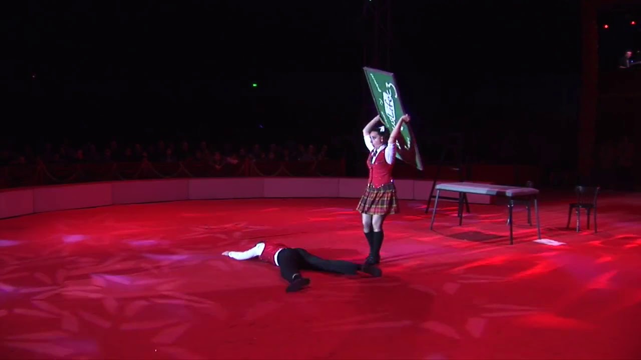 51 Comedy Table act - YouTube