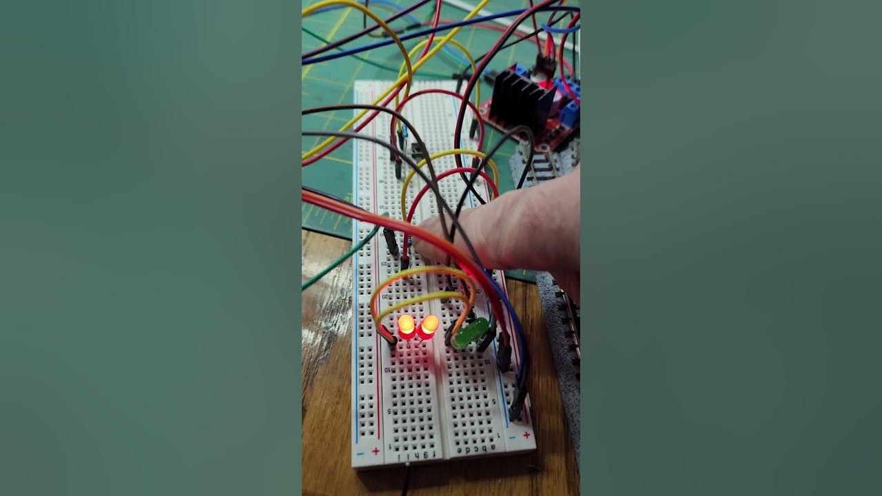 KATO turnout, Arduino nano, and LEDs - YouTube