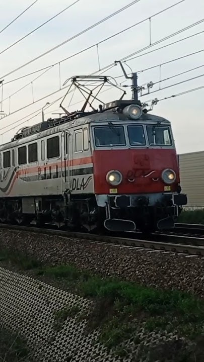 EU07 i mega RP1 #train #trainspotting #railway #pociąg #rail #shorts - YouTube
