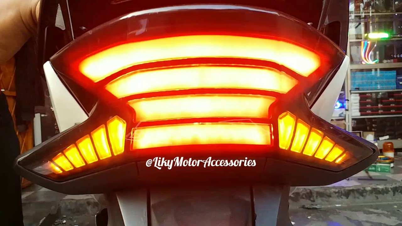 Stoplamp 3 in 1 AES Led Honda Pcx 150 New Lokal Sen Running - YouTube