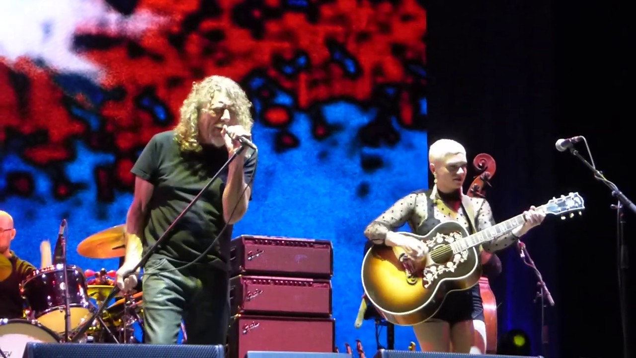 Battle of Evermore [CLIP] - Robert Plant 2019.09.21 Bourbon & Beyond ...