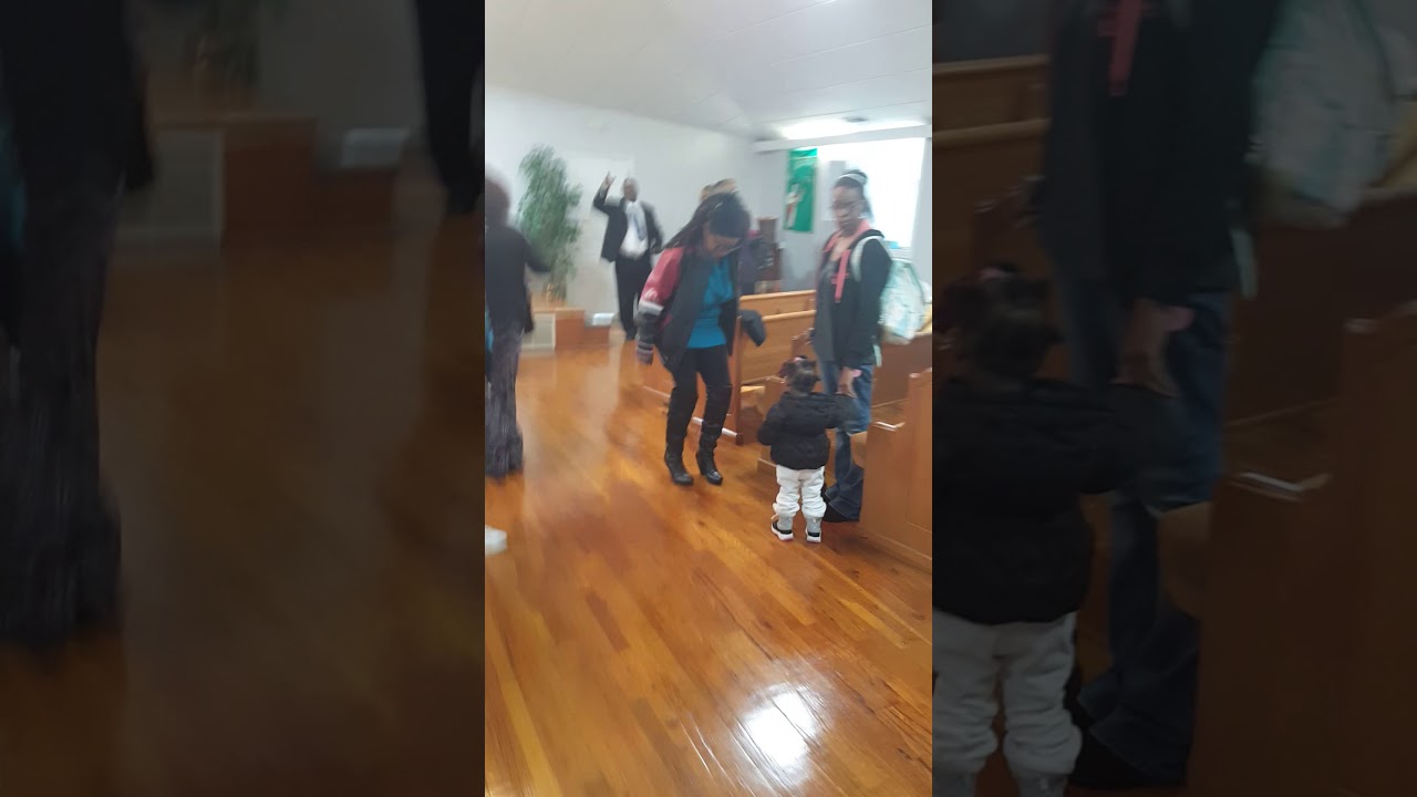 Hilarious Church Shouting - YouTube