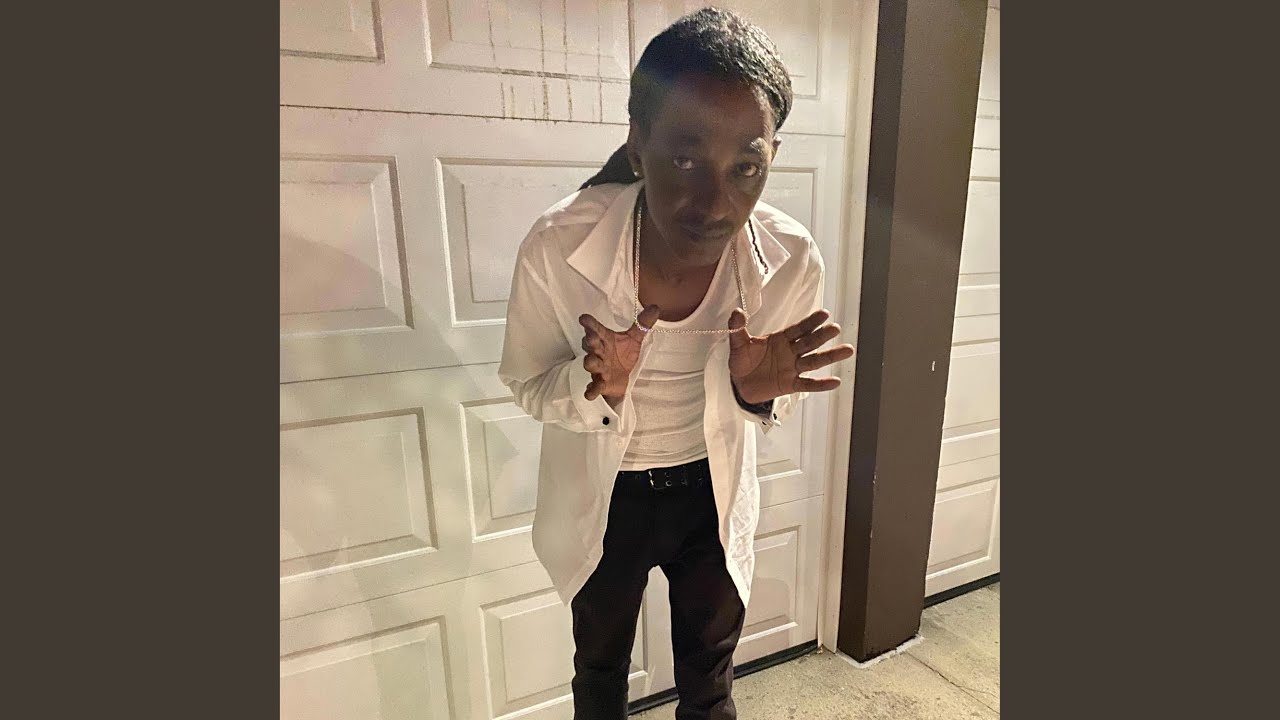 The best 40 year old rapper - YouTube