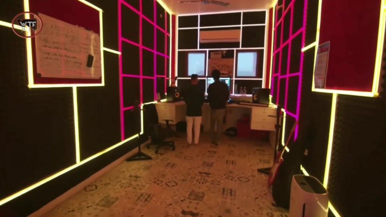 carryminati New studio 20 million subscribers done - YouTube