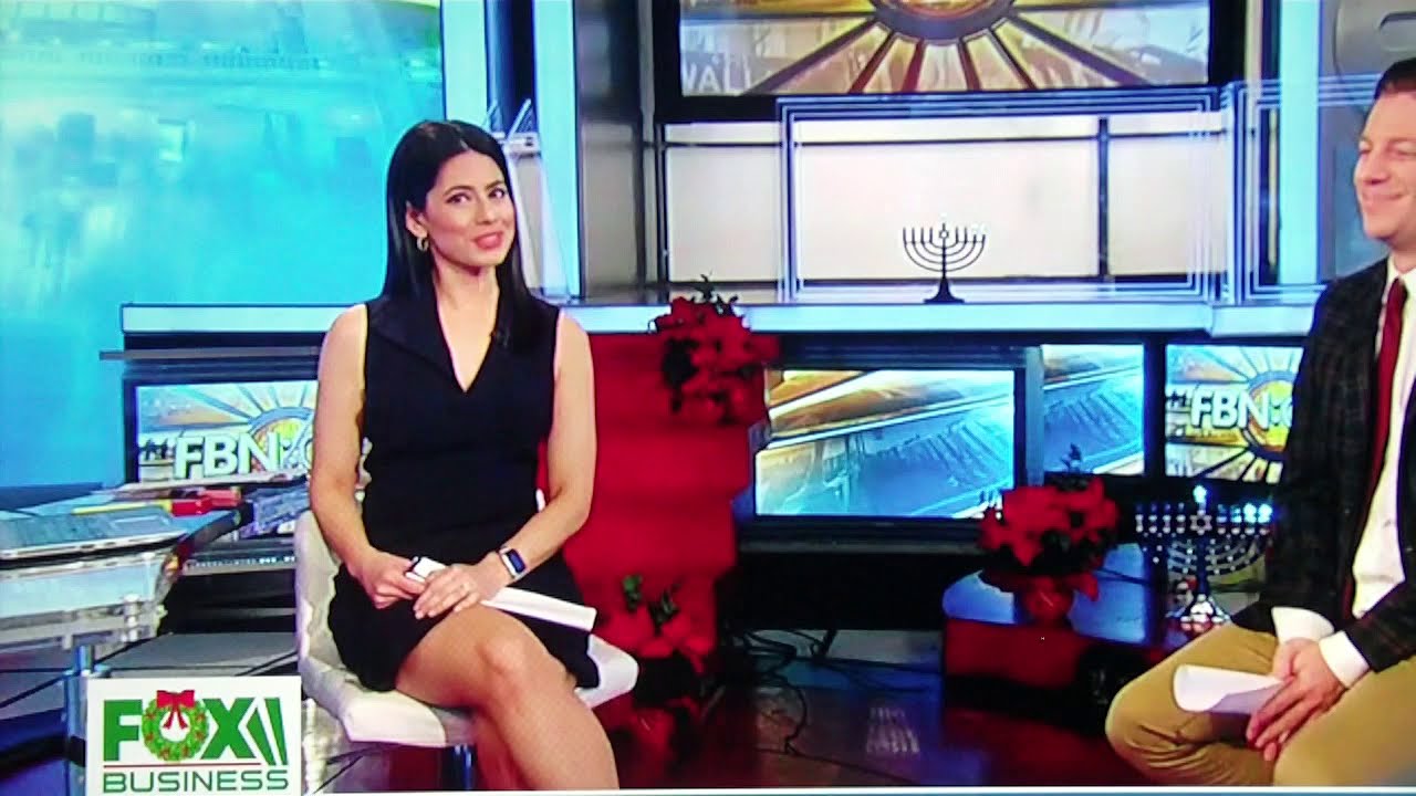 Fox Business Tracee Carrasco Legs in a Black Mini Dress - YouTube