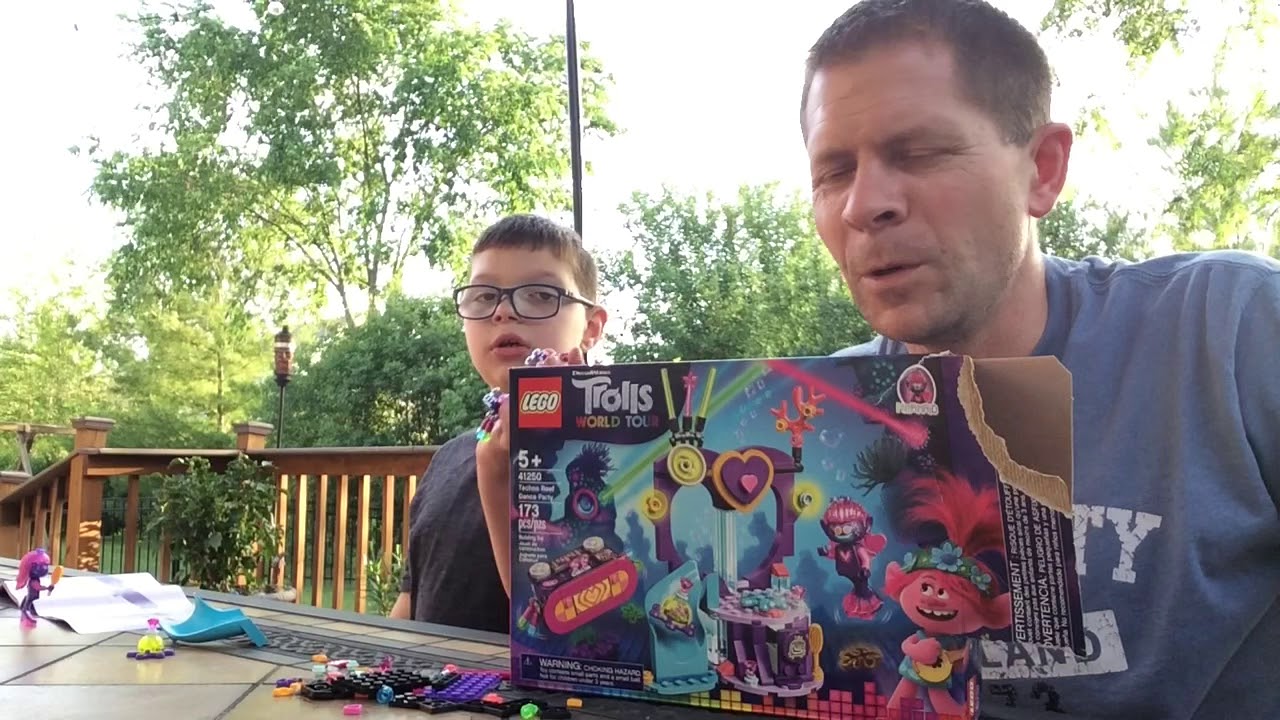 LEGO Techno Reef Dance Party! - YouTube