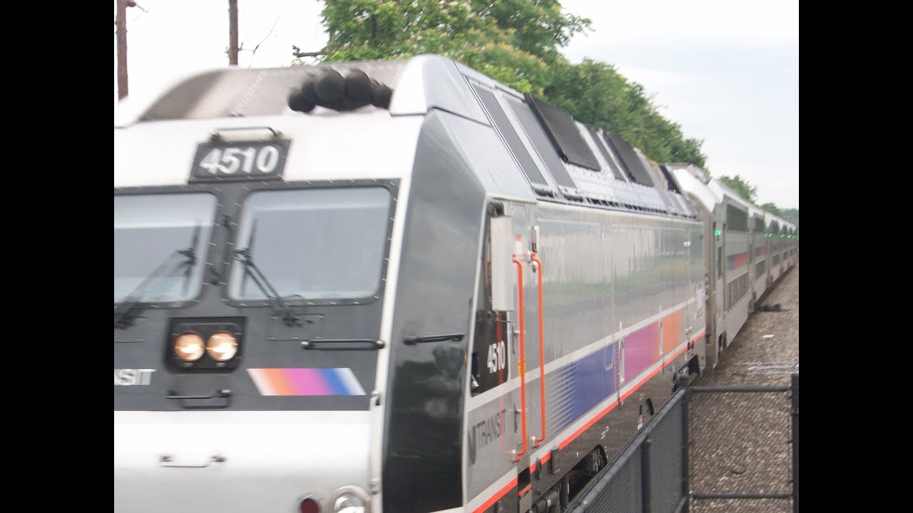 DUAL POWERED LOCOMOTIVE! NJT 4510 Leads a NJ Transit Train at Union, NJ ...