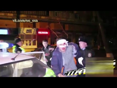 МАЖОРЫ УСТРОИЛИ ДРАКУ С ПОЛИЦЕЙСКИМИ. ГАИ ДПС. ОСА АЛМАТЫ