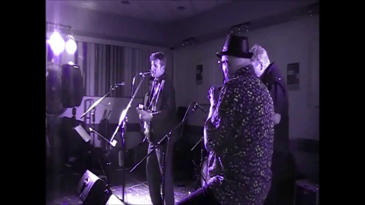 Wollongong Blues Club :: Chris Mawer & The Scoundrels - YouTube