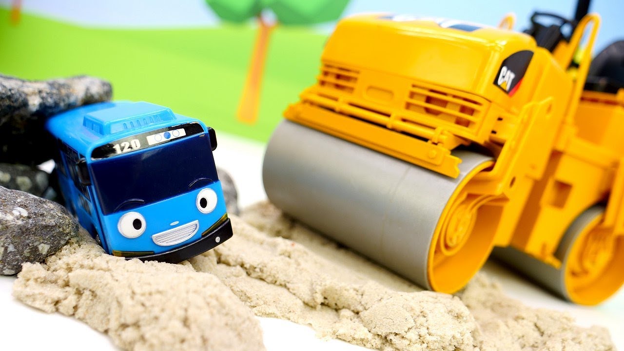 Véhicules d'assistance. Tayo le petit bus. Vidéo en français pour ...