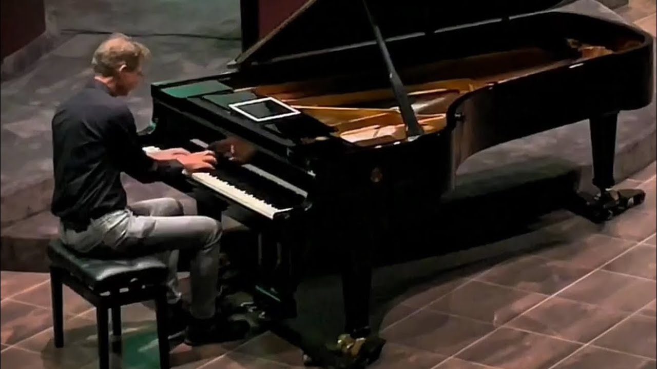 Beethoven “Moonlight Sonata” III “Presto Agitato” (3rd Movement) - YouTube