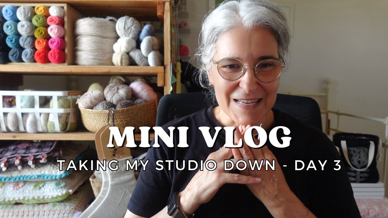 Taking Down my studio - Day 3 - VLOG - YouTube