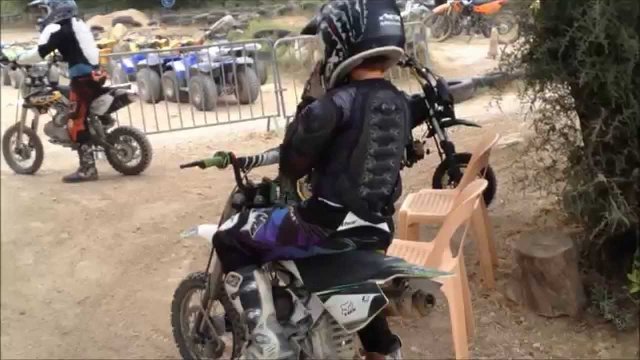 Tour de moto cross avec ma ycf 140 - YouTube