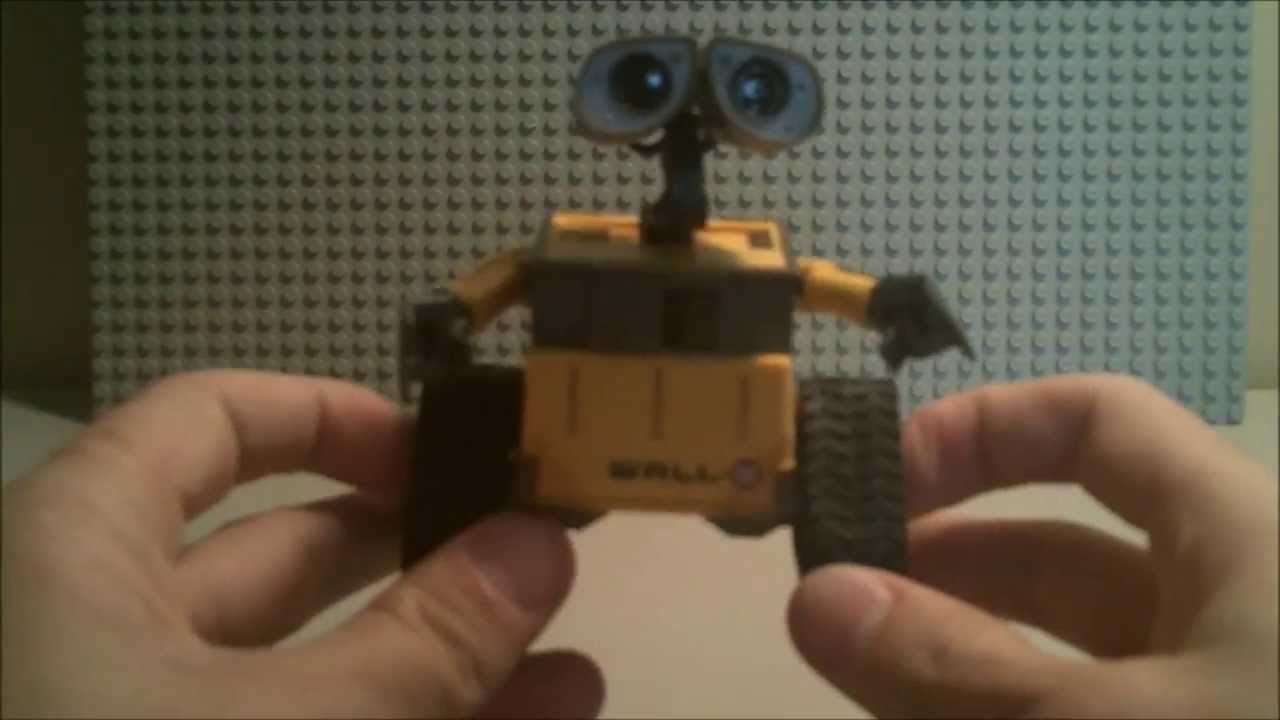 Thinkway Toys: Cube 'N Stack WALL-E Review - YouTube