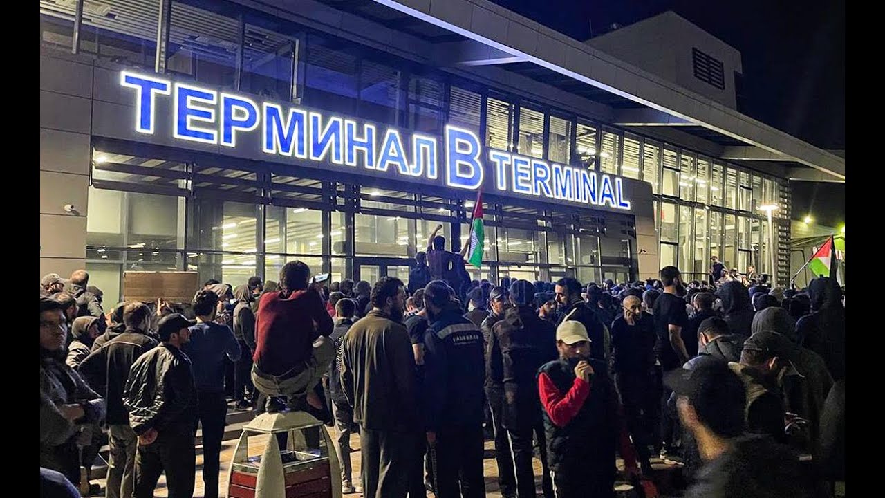 Беспорядки в Махачкале , АЭРОПОРТ, ЗАХВАТ, ПАЛЕСТИНА, ДАГЕСТАН, ИЗРАИЛЬ ...
