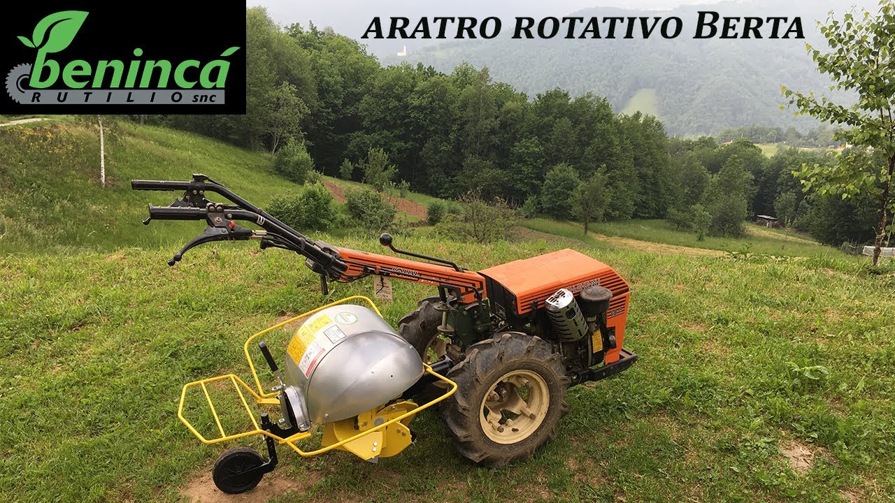 Aratro Rotativo Berta - YouTube