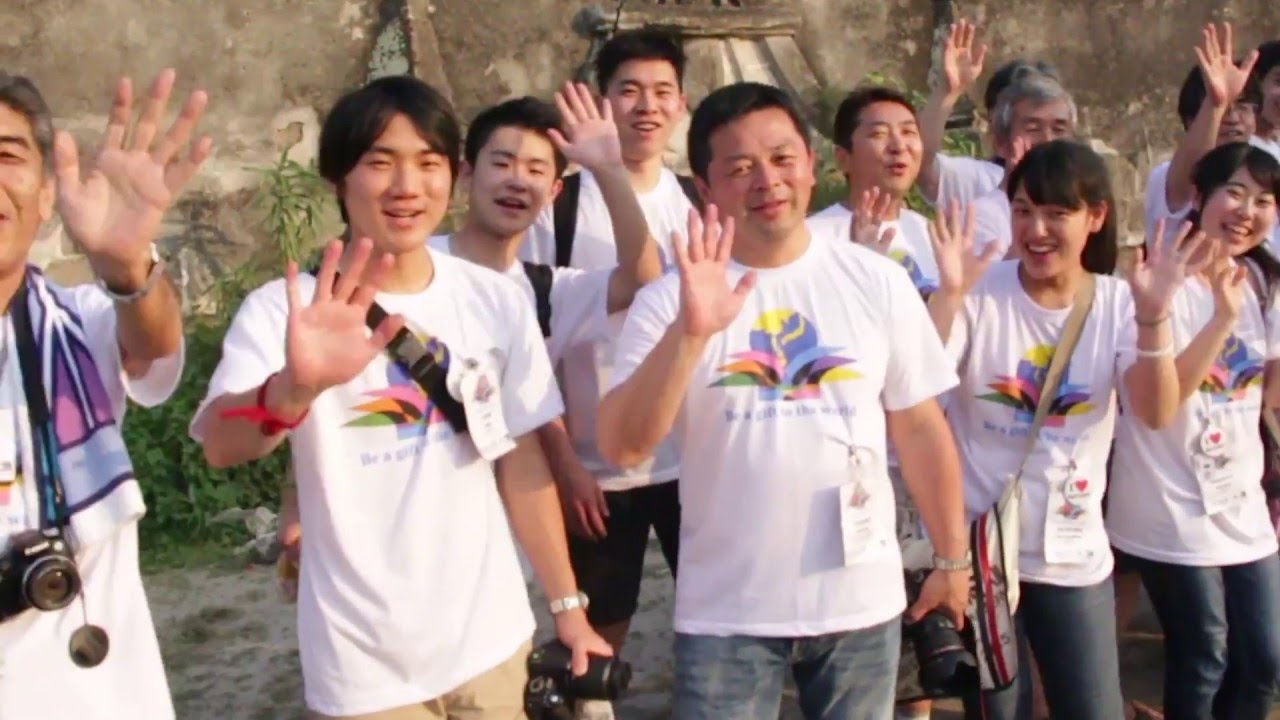 World Community Service Projects 2016 - YouTube