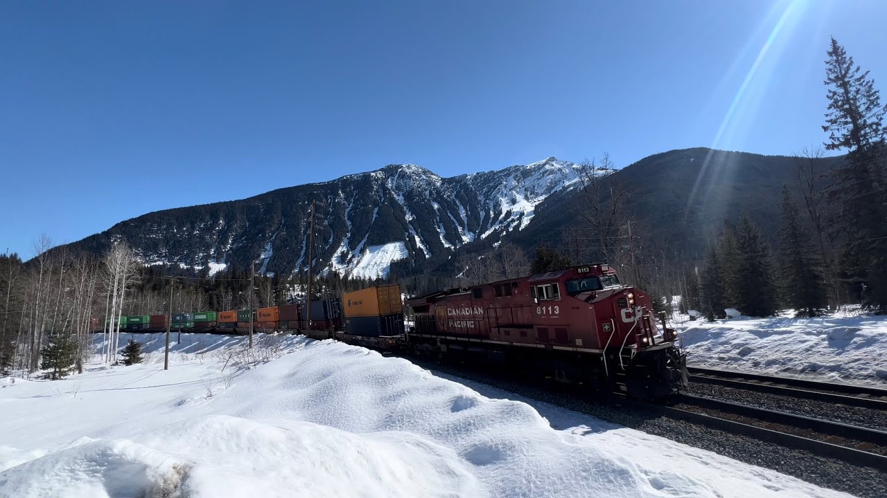CP 8113 at Albert Canyon | March 22nd, 2023 - YouTube